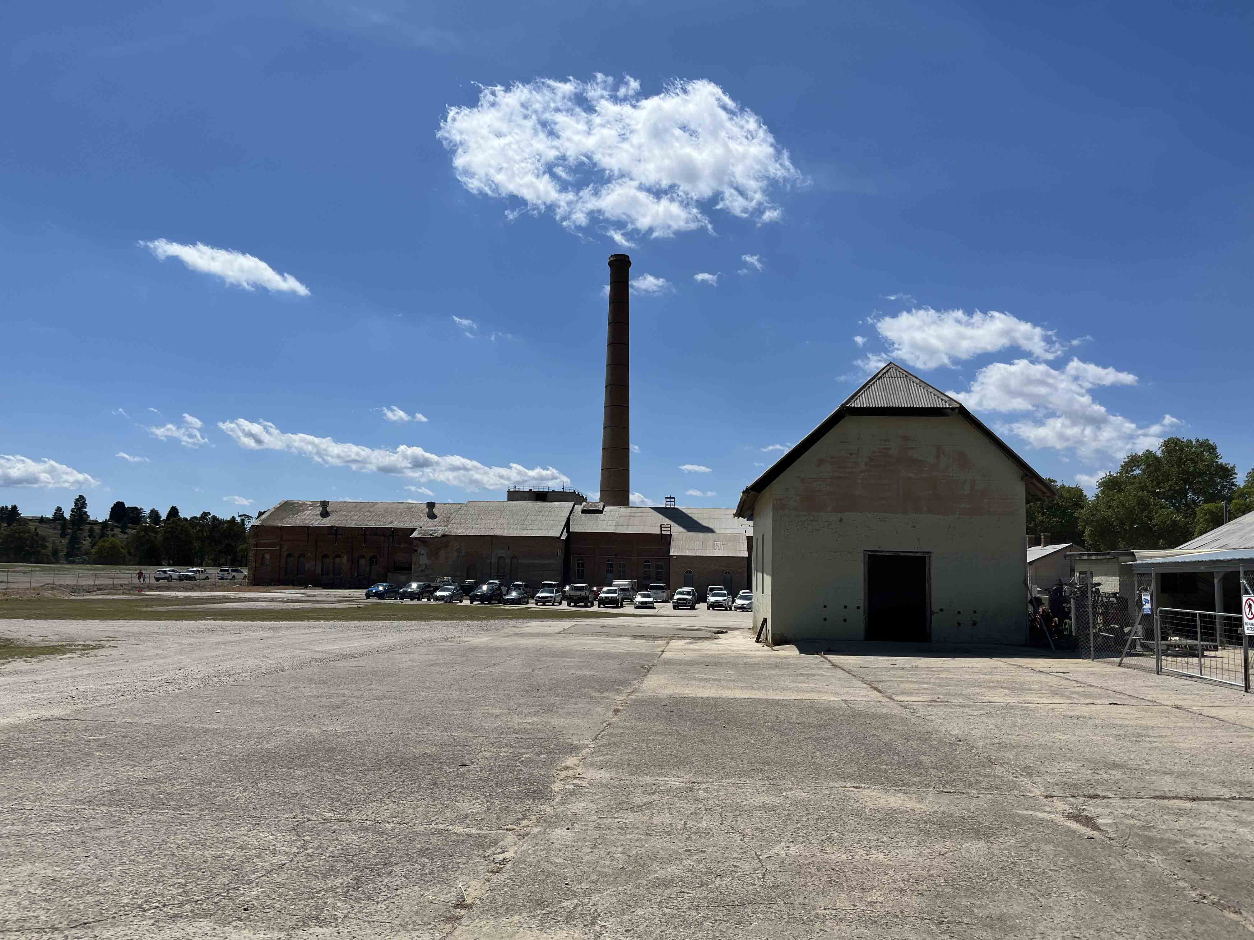 Portland Steam Fair Powerhouse building cropped 2 – Inspiring Australia